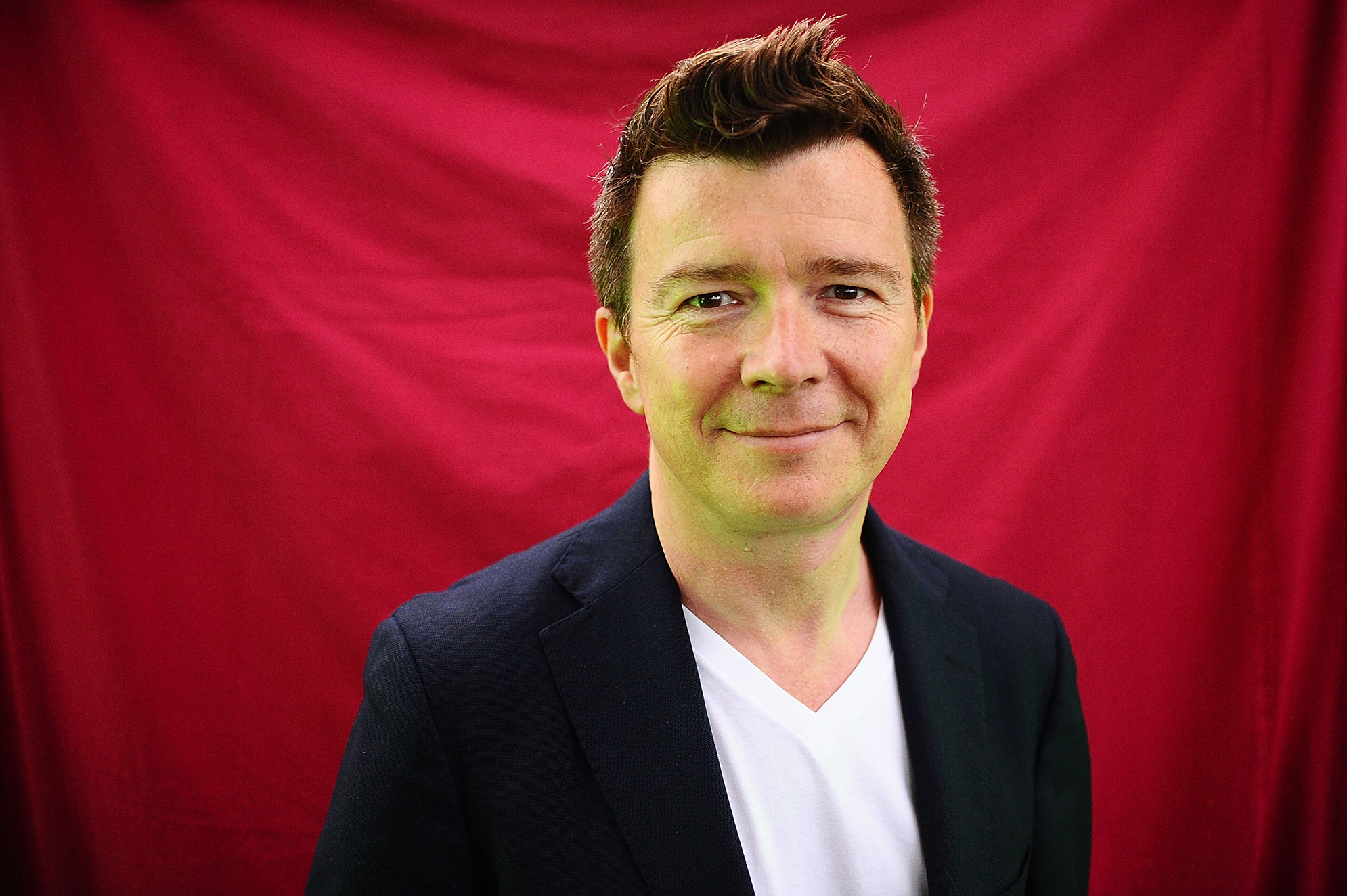 Rick Astley confirmado como jurado para Viña 2016 — Radio Concierto Chile