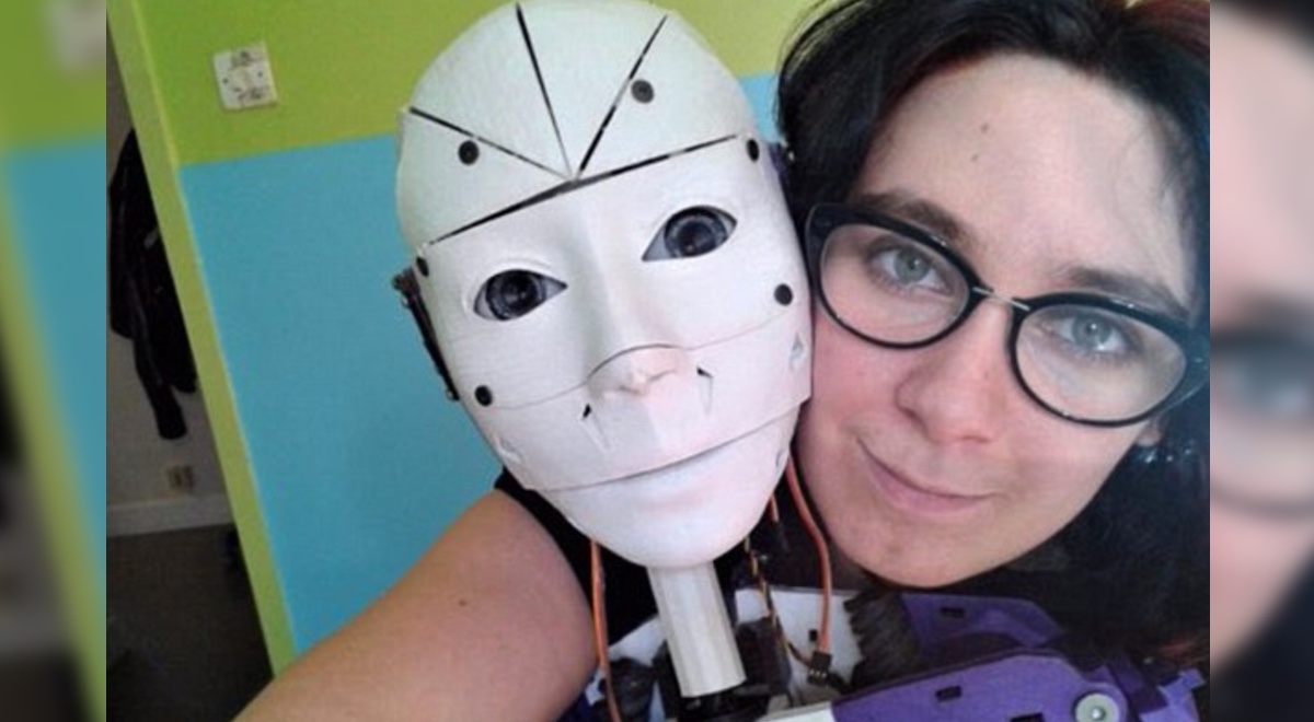 De Robotina…a Robosexuales: conoce a la mujer que se quiere casar con ...
