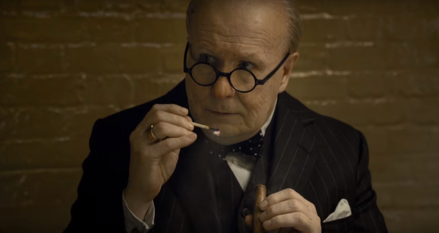 Gary Oldman luce irreconocible en trailer de la biopic de Winston ...