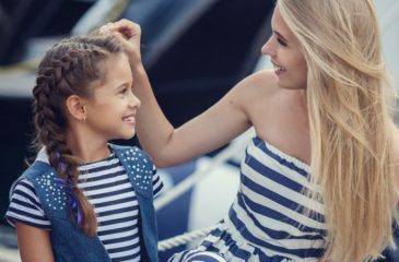 Estudio confirma que tener una hermana mayor te hace más feliz