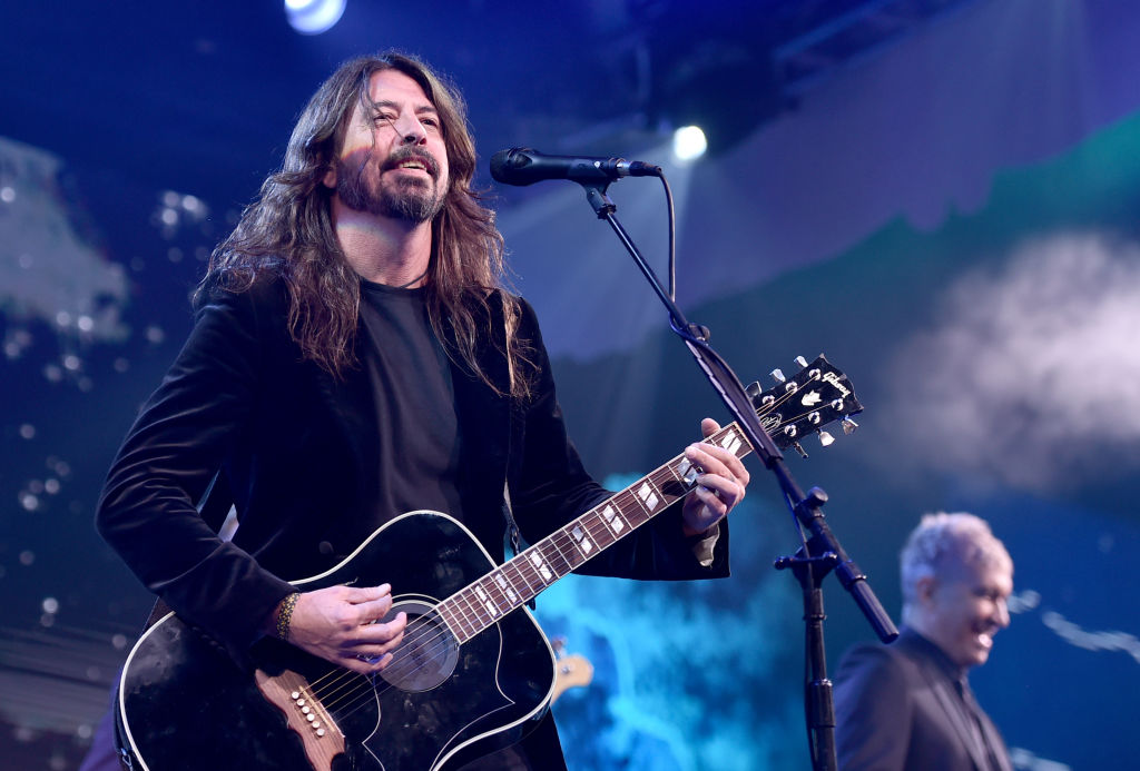 Dave Grohl comparó a Billie Eilish con Nirvana — Radio Concierto Chile