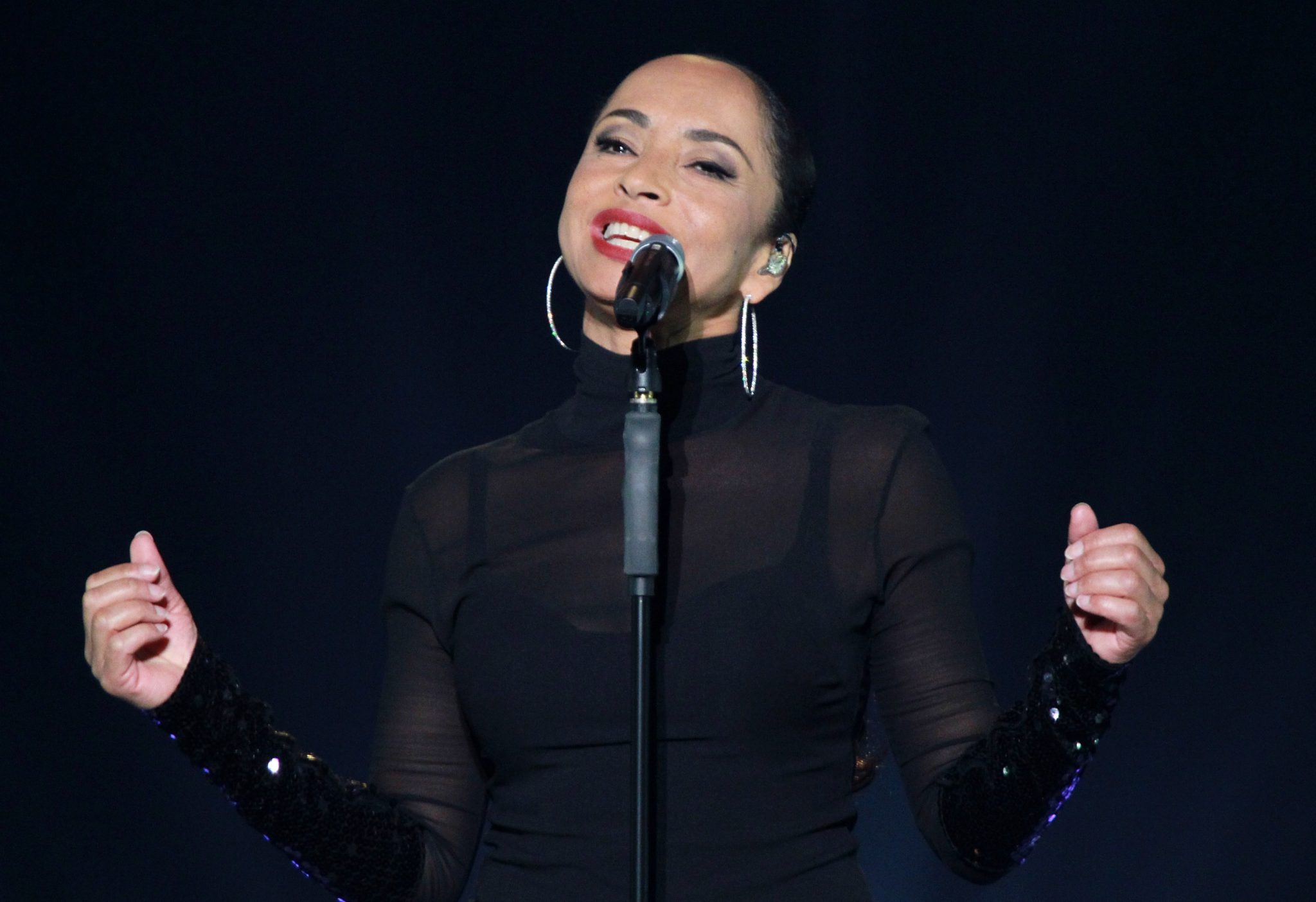 16 de enero: ¡Feliz cumpleaños, Sade! — Radio Concierto Chile