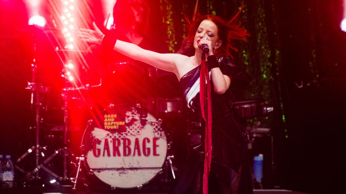 Garbage anuncia su nuevo álbum, "No Gods No Masters" — Radio Concierto ...