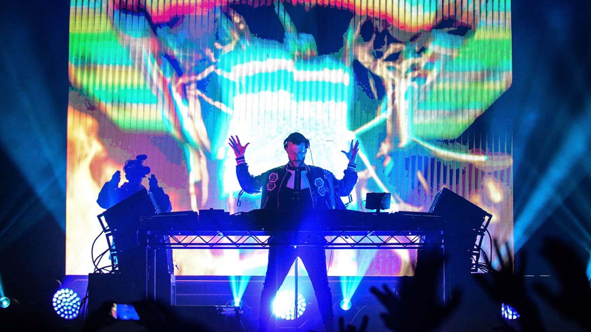 Subastan el primer concierto de NFT por 1,2 millones de dólares — Radio ...