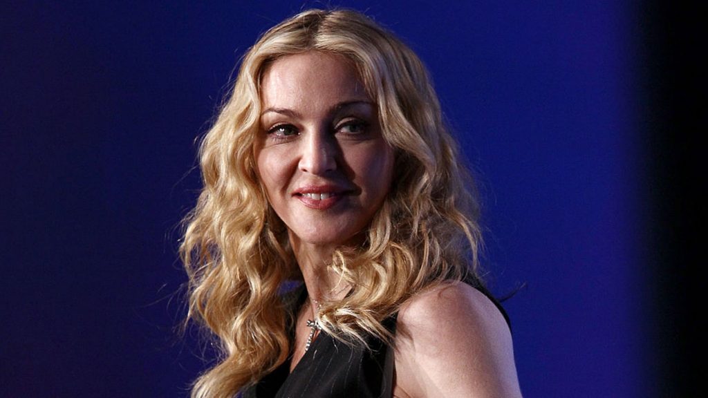 Madonna: Hace 35 años alcanzó el número 1 en Estados Unidos con Madonna: Hace 35 años alcanzó el número 1 en Estados Unidos con