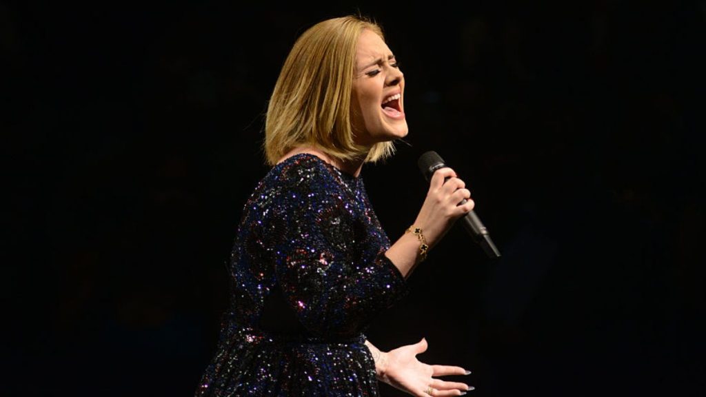 "Hello" de Adele: La historia del single que alcanzó el número 1 en 30 ...