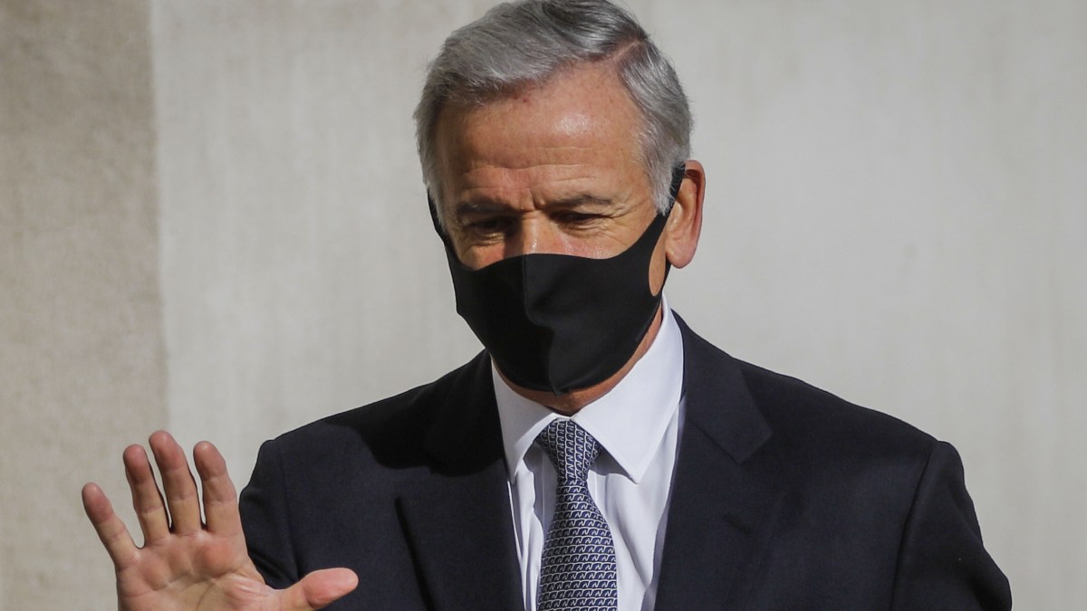 Felipe Larraín: "El programa de Kast es mucho más amistoso con el ...