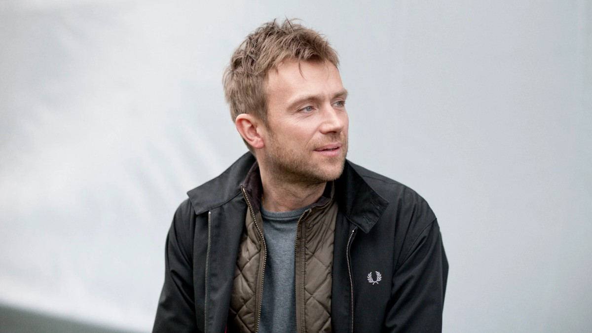 Damon Albarn: 56 años celebra el líder de Blur y Gorillaz — Radio ...