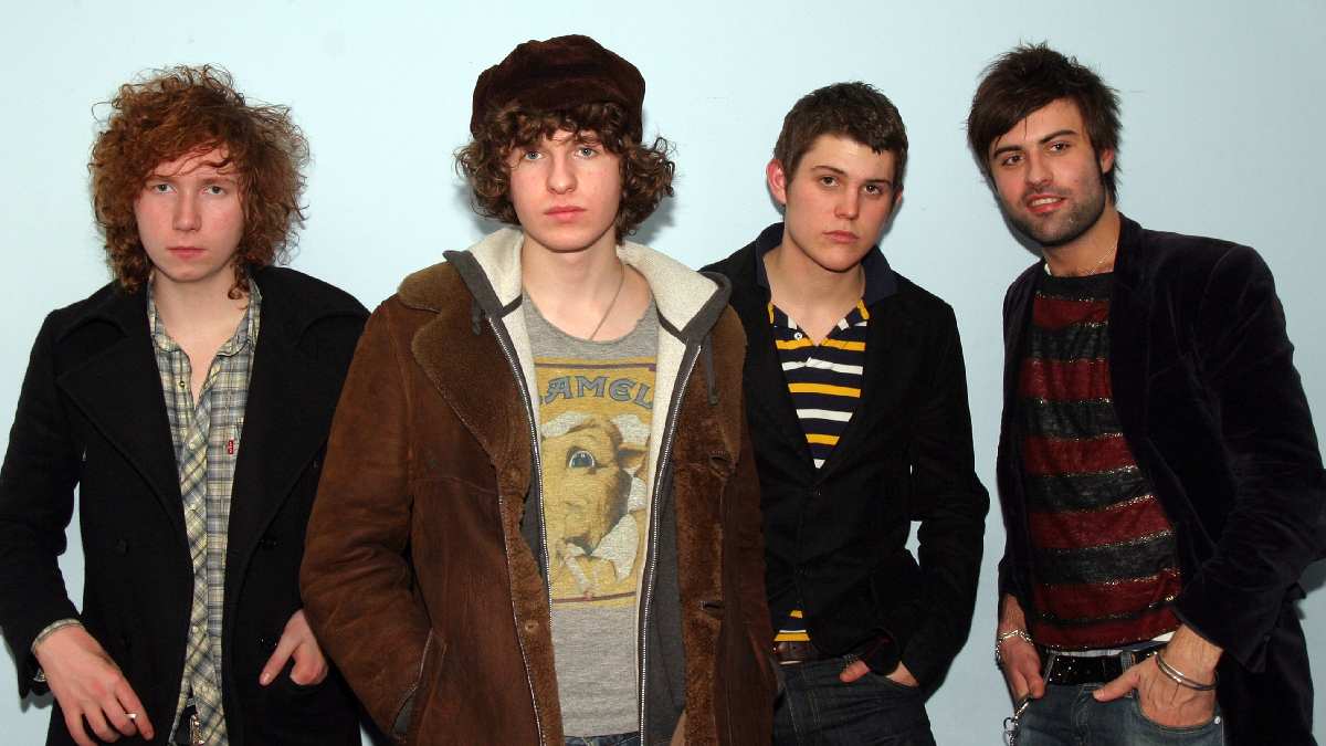 The Kooks lanza nuevo EP que será parte de su sexto álbum — Radio ...
