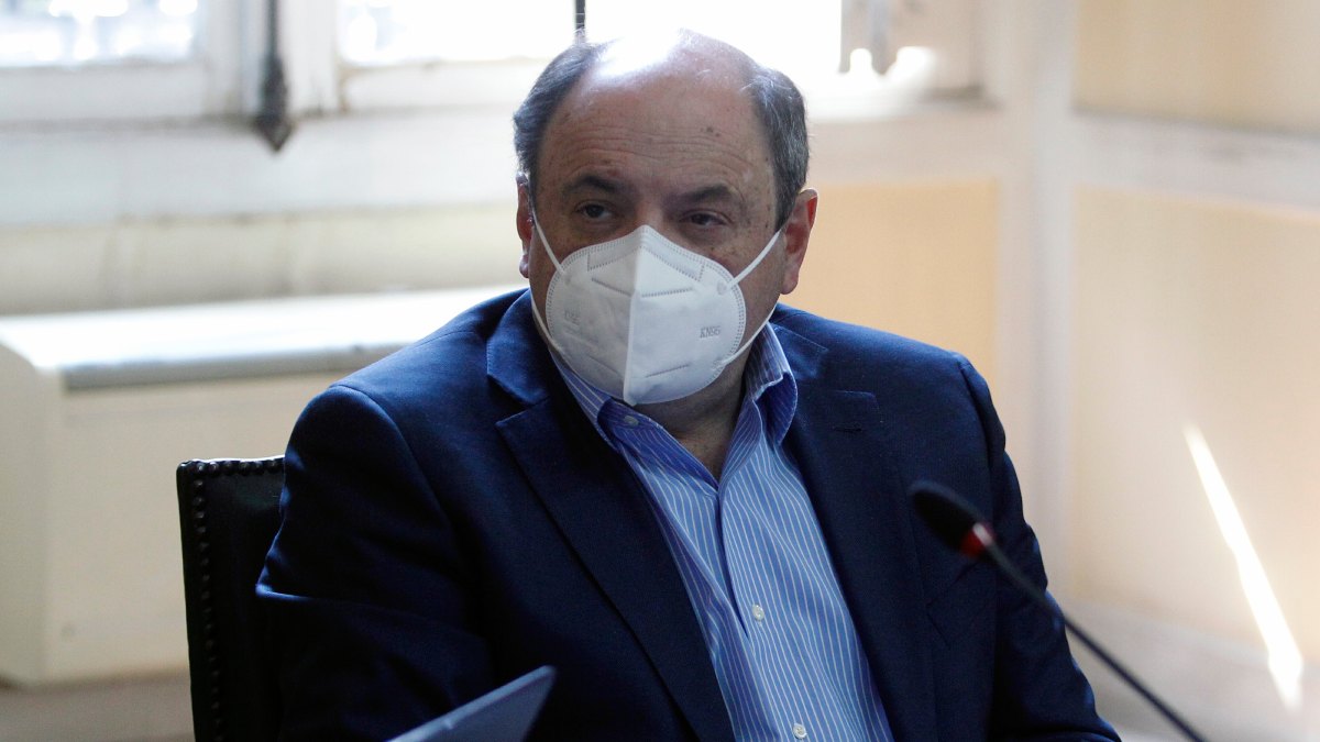 Rodrigo Álvarez: "Atar tu gobierno al resultado del plebiscito es un ...