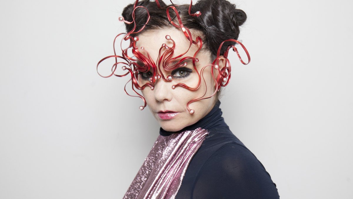 Björk revela el nombre de su próximo álbum — Radio Concierto Chile