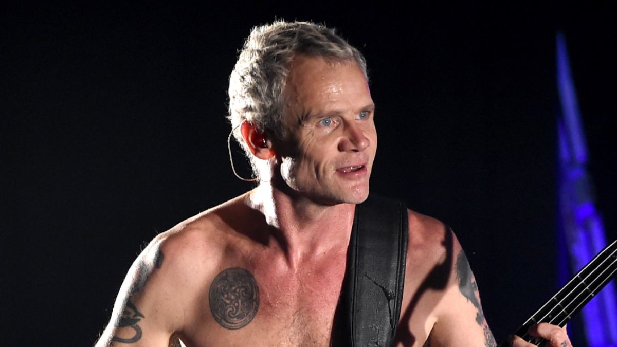 ¿Flea chileno? Bajista confesó que está leyendo a Roberto Bolaño ...