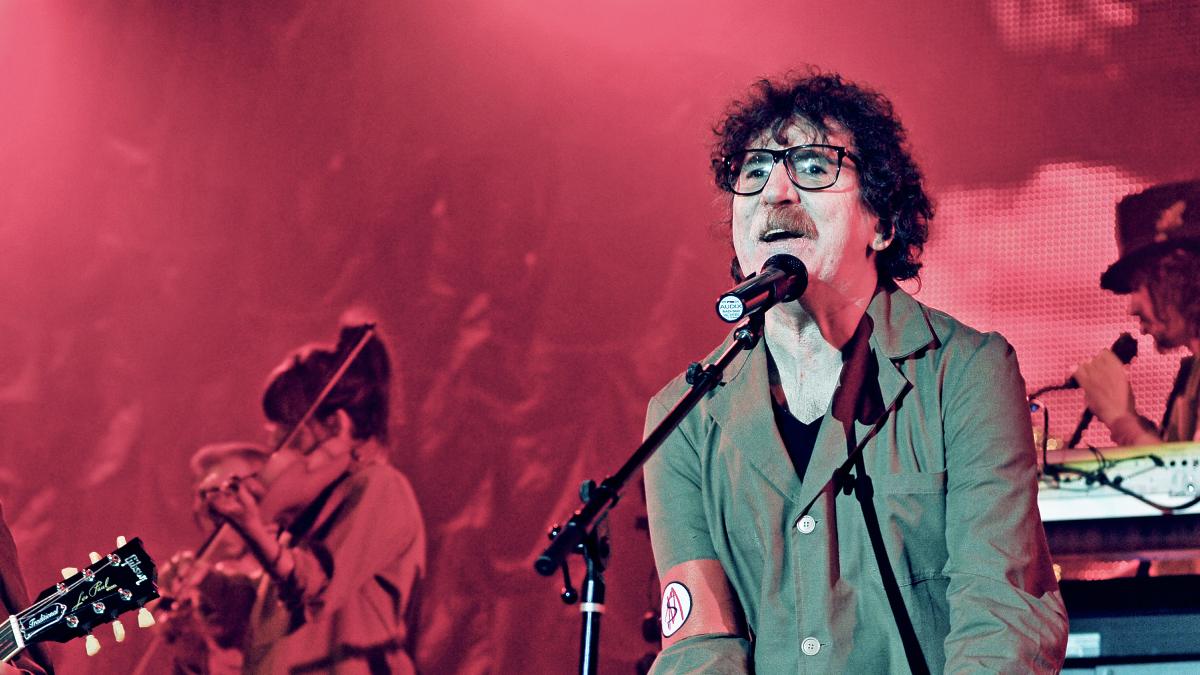 Charly García: 71 años años cumple el músico argentino — Radio ...