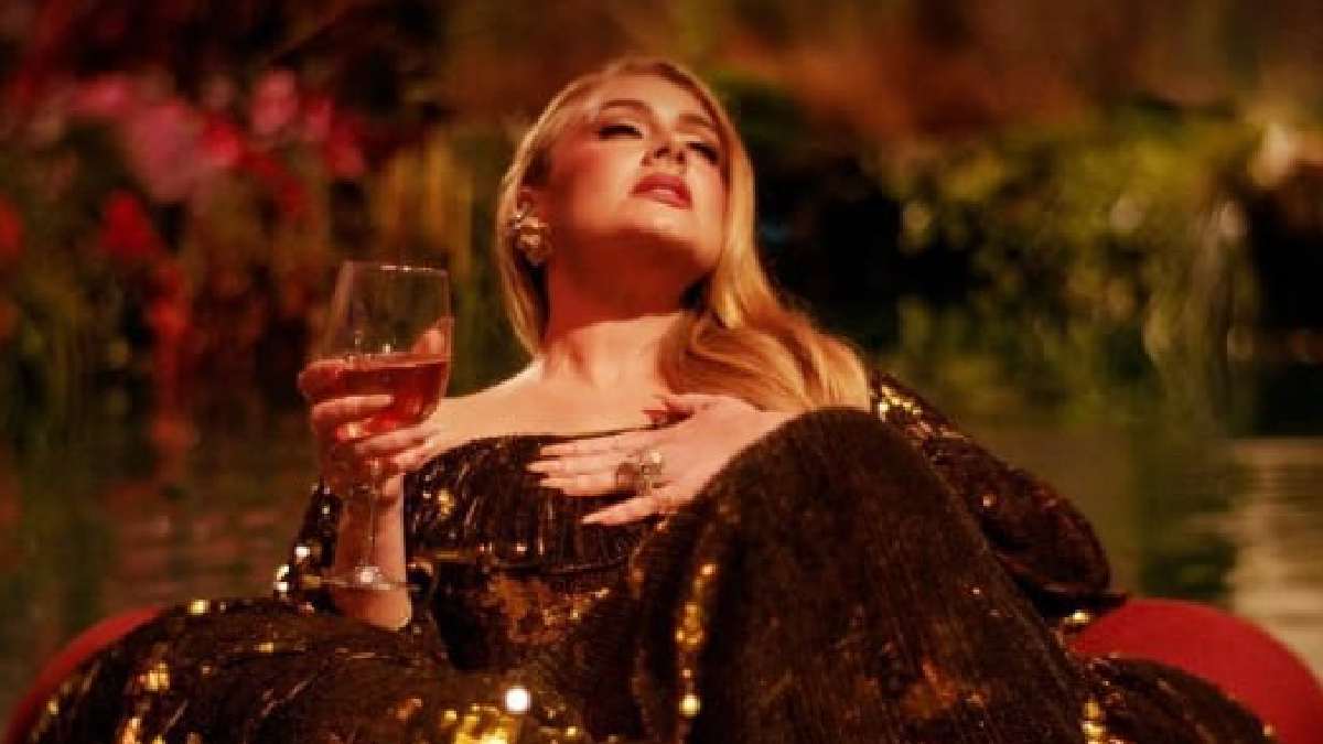 Adele estrena esperado video de "I Drink Wine" — Radio Concierto Chile