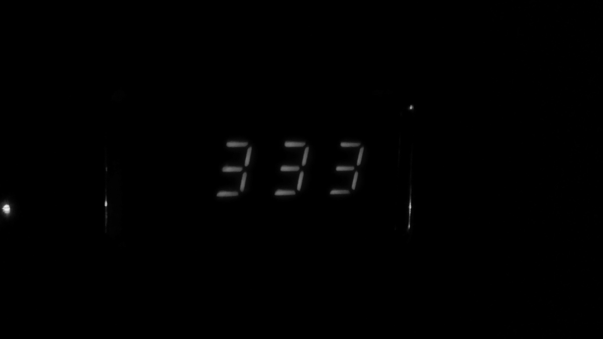 La "hora del diablo" a las 3:33 AM: ¿Fenómeno paranormal o explicación científica? — Radio ...