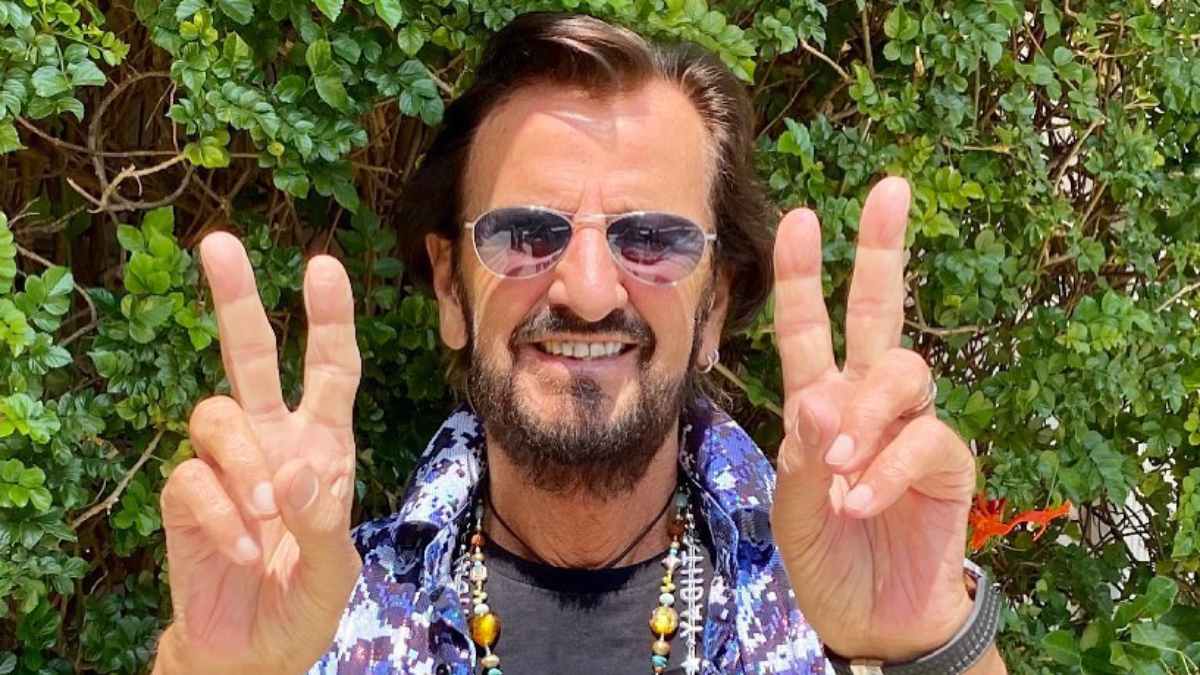 Ringo Starr venderá estatuas de su icónica señal Peace and Love — Radio ...