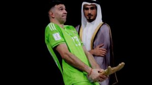 "La soberbia conmigo no va": La increíble explicación del "Dibu" Martínez sobre su particular ...