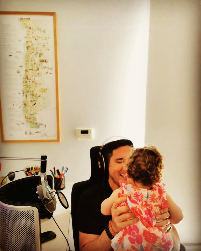 "Que grande está": Pancho Saavedra comparte tierna postal junto a su ...