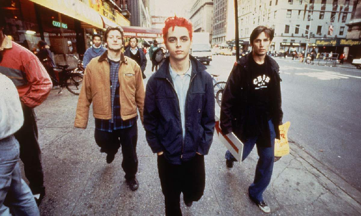 Green Day lanza cover de “Alison” para aniversario 25° de Nimrod ...