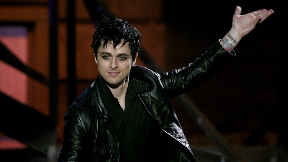 Billie Joe Armstrong, líder y fundador de Green Day, celebra 51 años ...