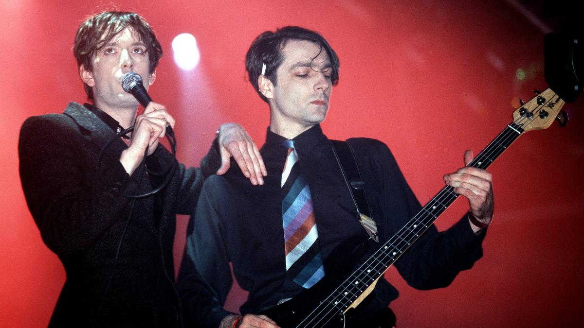 Steve Mackey, bajista de Pulp, muere a los 56 años — Radio Concierto Chile