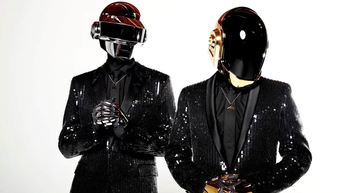 Daft Punk presentó "Infinity Repeating", canción inédita con Julian ...