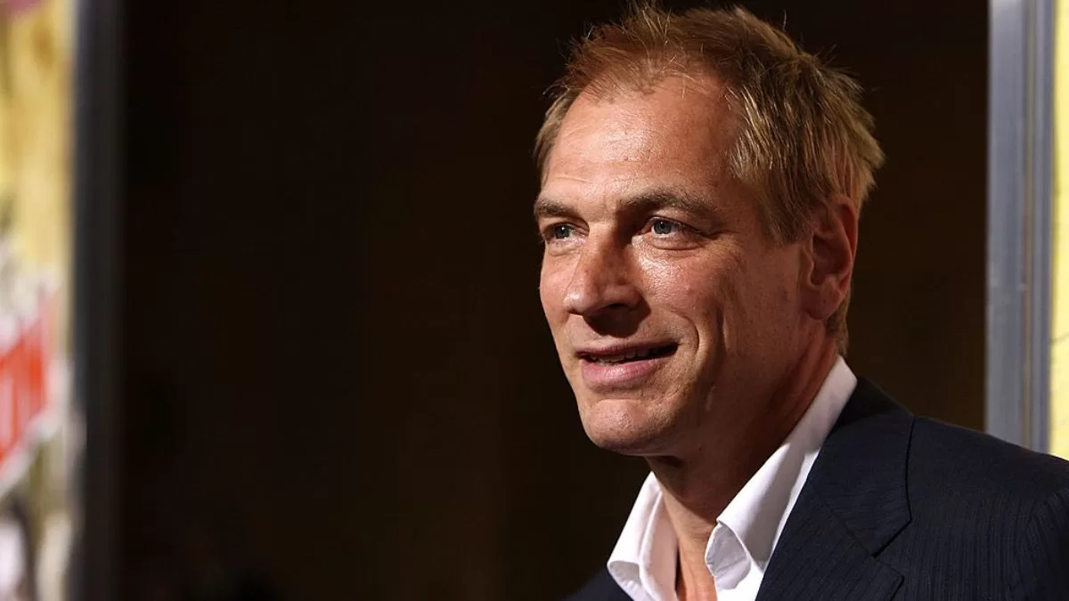 Confirman que restos humanos son del actor Julian Sands, desaparecido ...