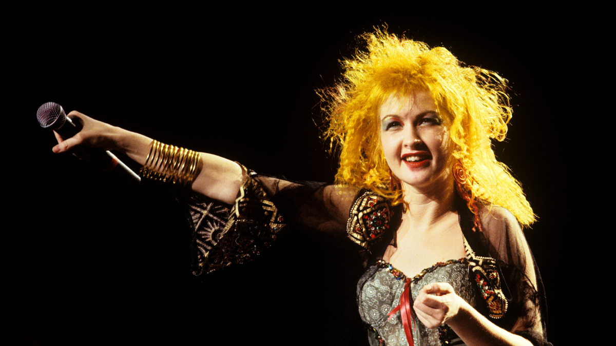 "Let The Canary Sing": Cyndi Lauper al frente de la revolución — Radio ...