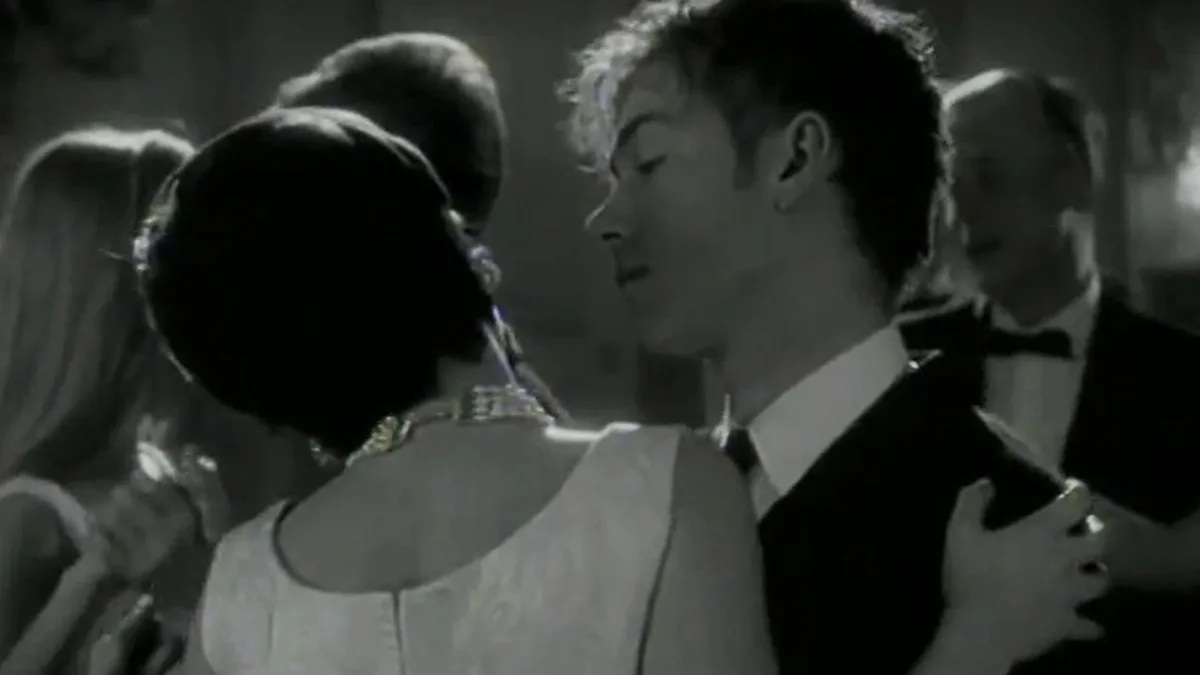 Blur celebra el 30 aniversario de "To the End" con un videoclip ...