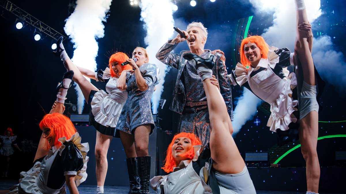 Miranda revivió todos sus éxitos frente a un Movistar Arena eufórico y ...