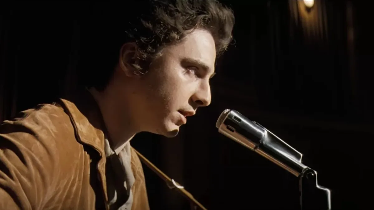 "Like A Rolling Stone" y "Girl From The North Country": Timothée ...