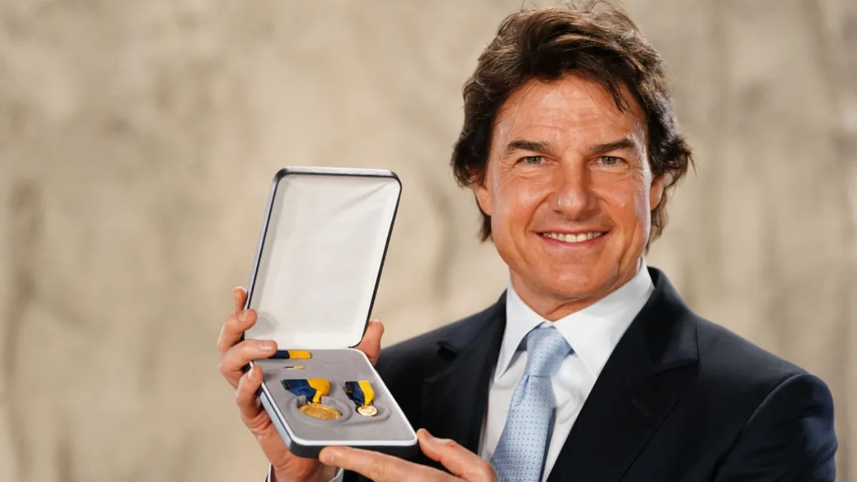 El emotivo homenaje de la Marina de EE. UU. a Tom Cruise: "Me siento ...