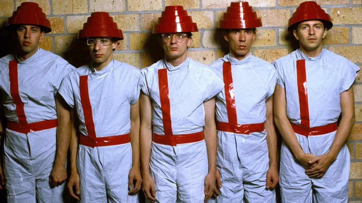 El documental sobre Devo llega a Netflix: fecha de estreno y qué revela ...
