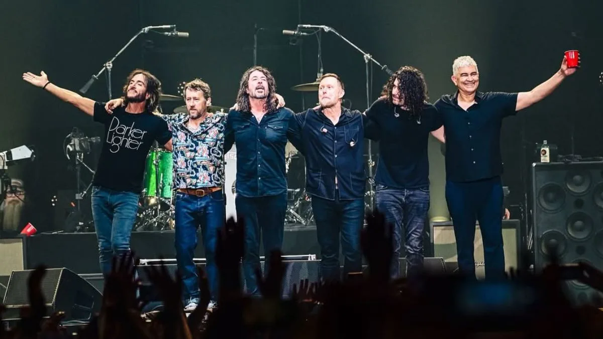 Foo Fighters adelanta nueva música con misterioso video: "About to take ...