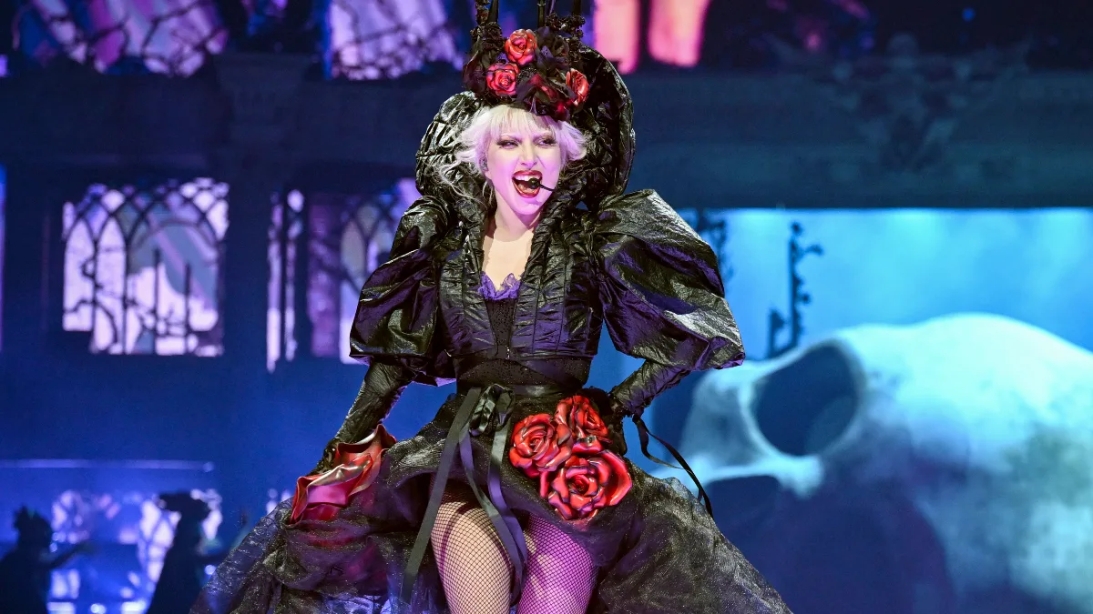 Lady Gaga confiesa cuál sería la única canción que escucharía por el ...
