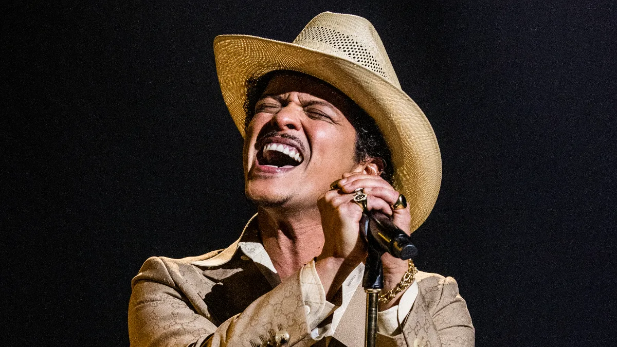 Bruno Mars vuelve a la cima: nuevo single debuta en el número uno del ...